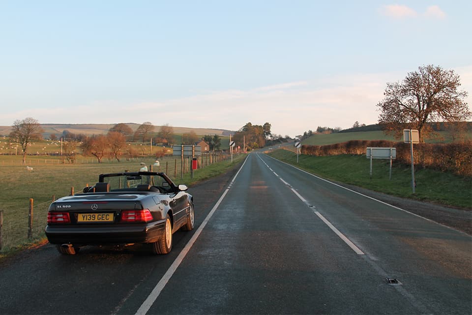 The Evo Triangle in a Mercedes-Benz SL500 R129 - The SLSHOP