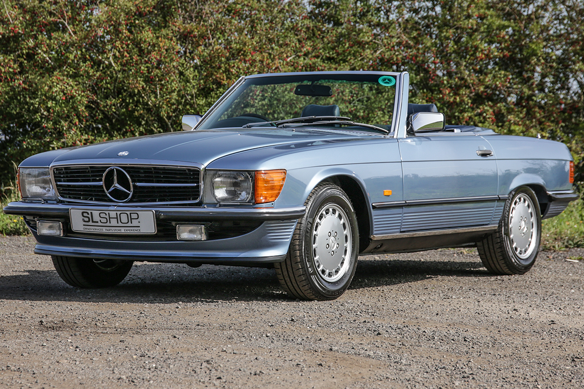 1988 Mercedes-Benz 300SL (R107) #2216 Diamond Blue with Blue Leather ...