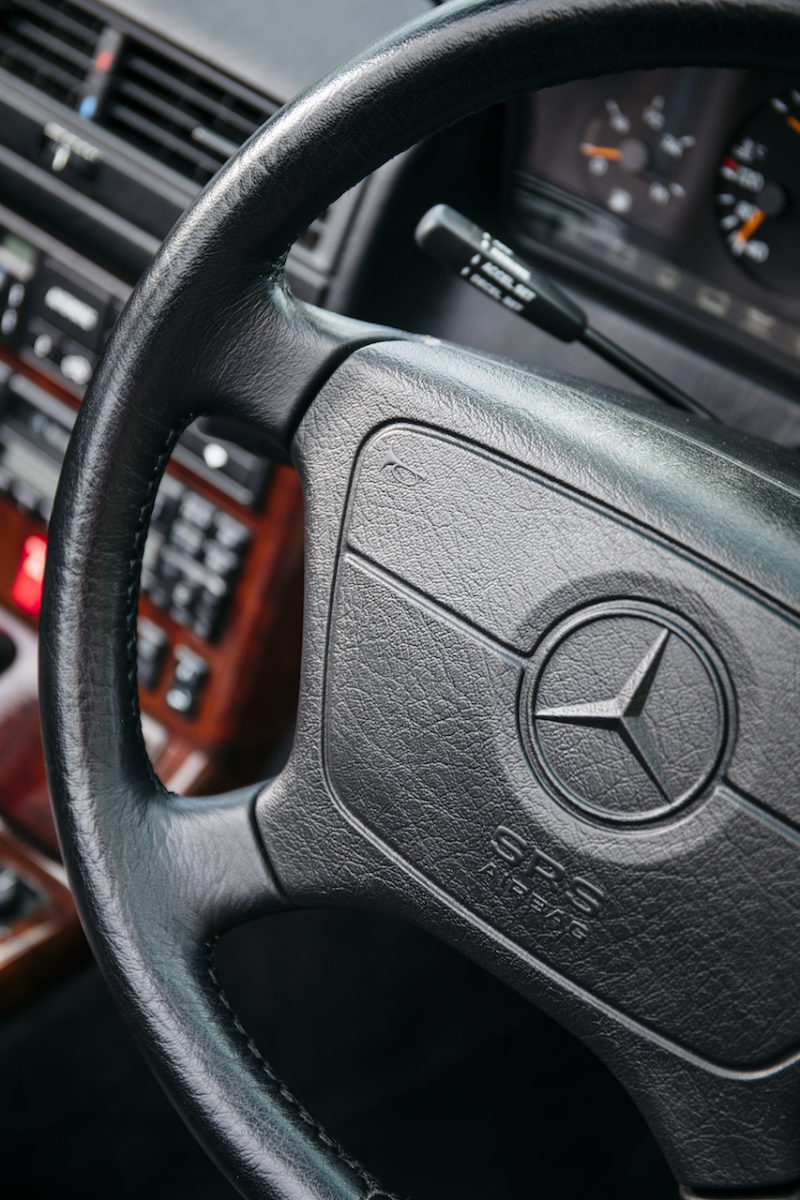 Mercedes SL500 (R129) Record Sale