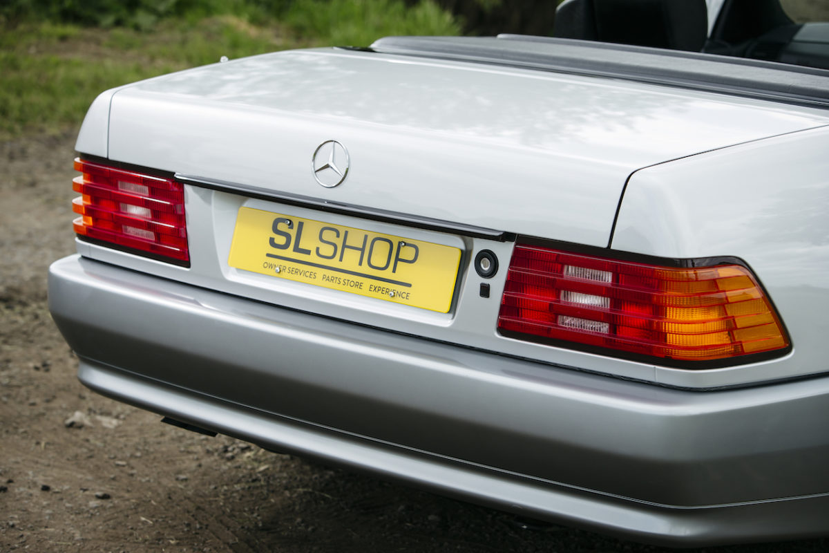 Mercedes SL500 (R129) Record Sale