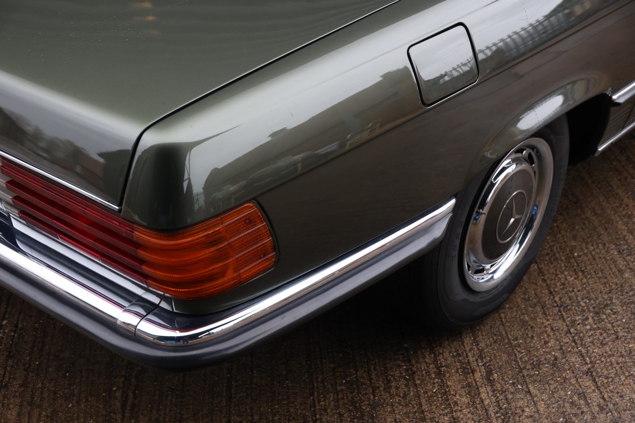 1972 Mercedes Benz (R107) 350SL British Racing Green with Brown Leather ...
