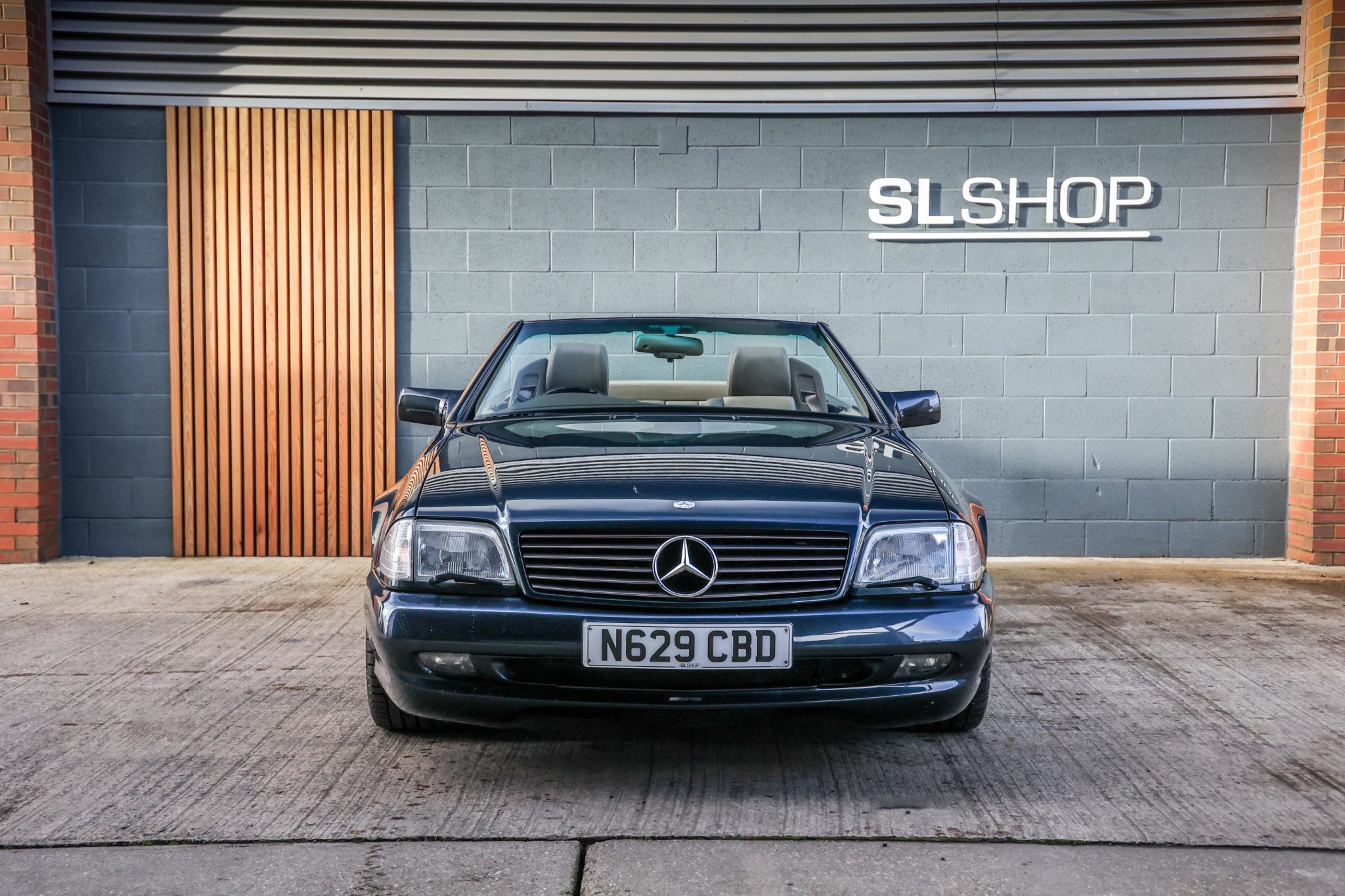 1996 Mercedes Benz R129 SL500 Green Black Metallic (189) with Mushroom ...