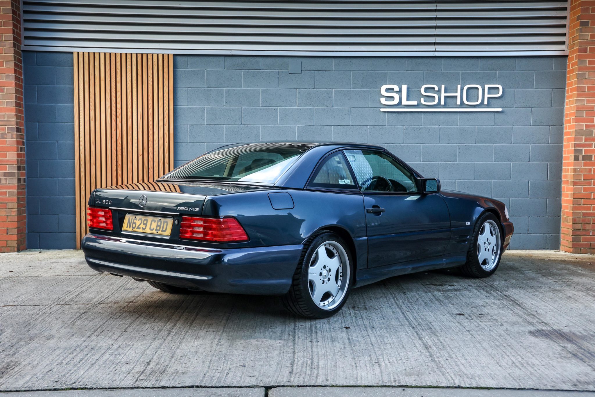 1996 Mercedes Benz R129 SL500 Green Black Metallic (189) with Mushroom ...