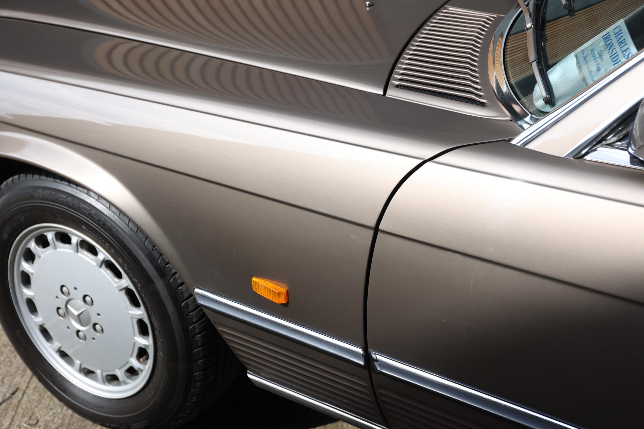 1988 Mercedes Benz R107 420SL Impala Brown (441) Beige Leather (275 ...