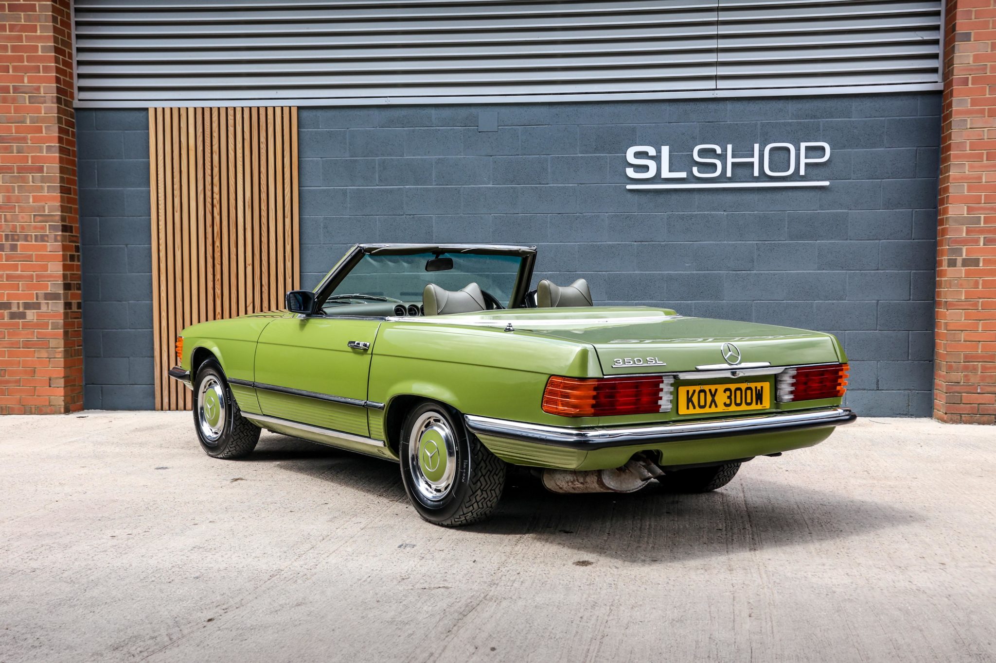 1980 Mercedes Benz R107 350SL Citrus Green (874) with Moss Green ...