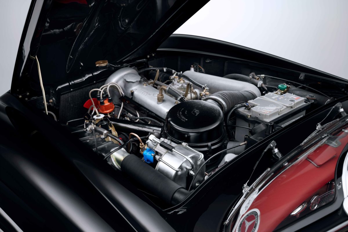 1960 Mercedes Benz W121 190SL Black (872) with Red Leather (641) 237NPP ...