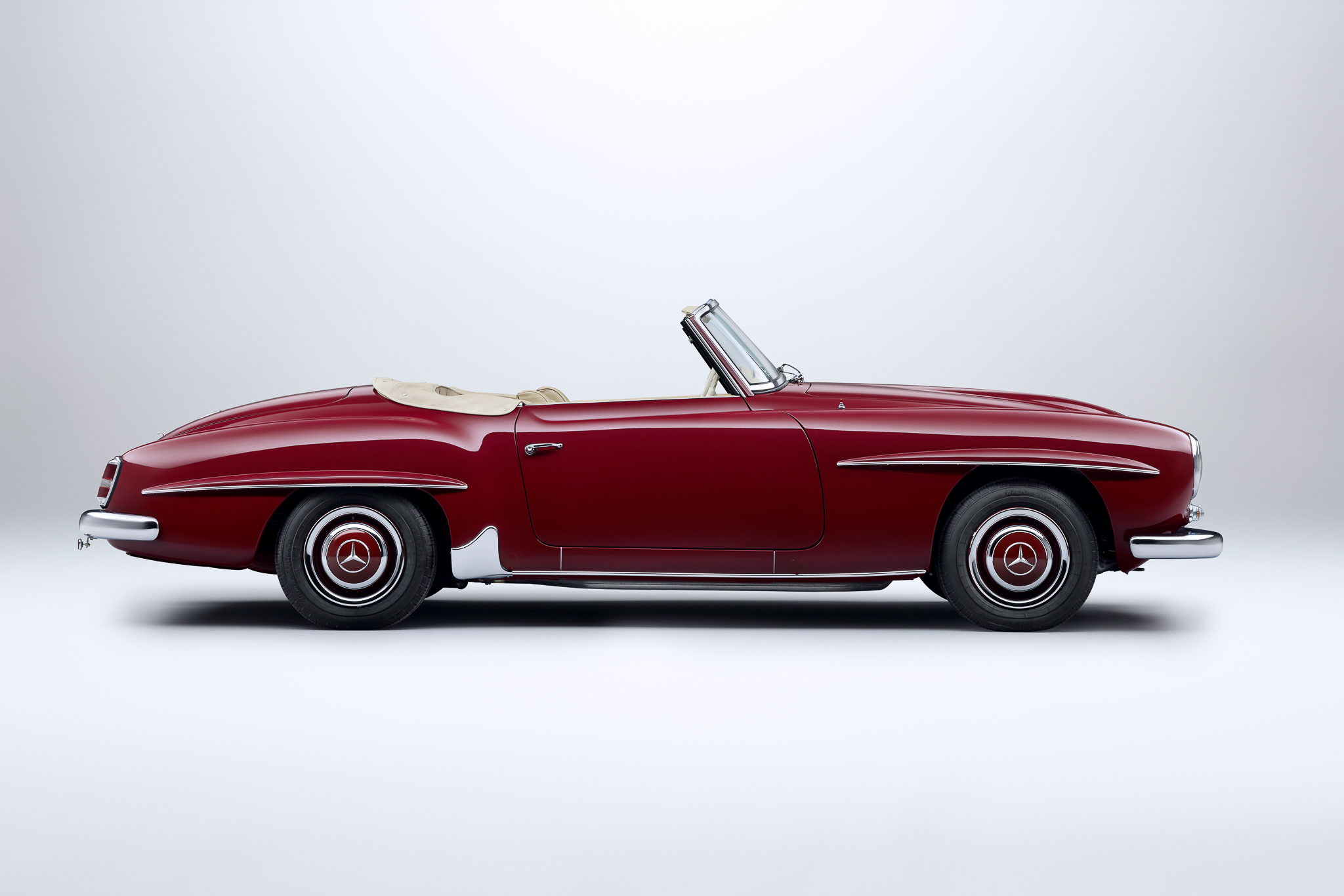 1955 Mercedes Benz W121 190SL Red (576) with Parchment (8014) 492XUC ...