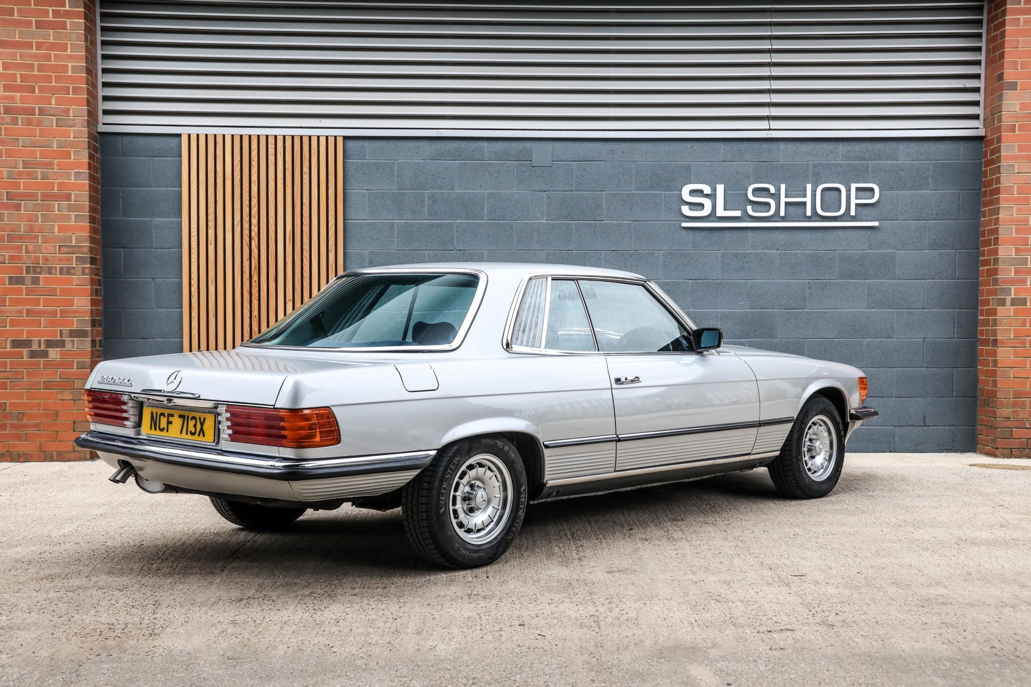 1981 Mercedes Benz C107 280SLC Astral Silver (735) with Blue Velour ...