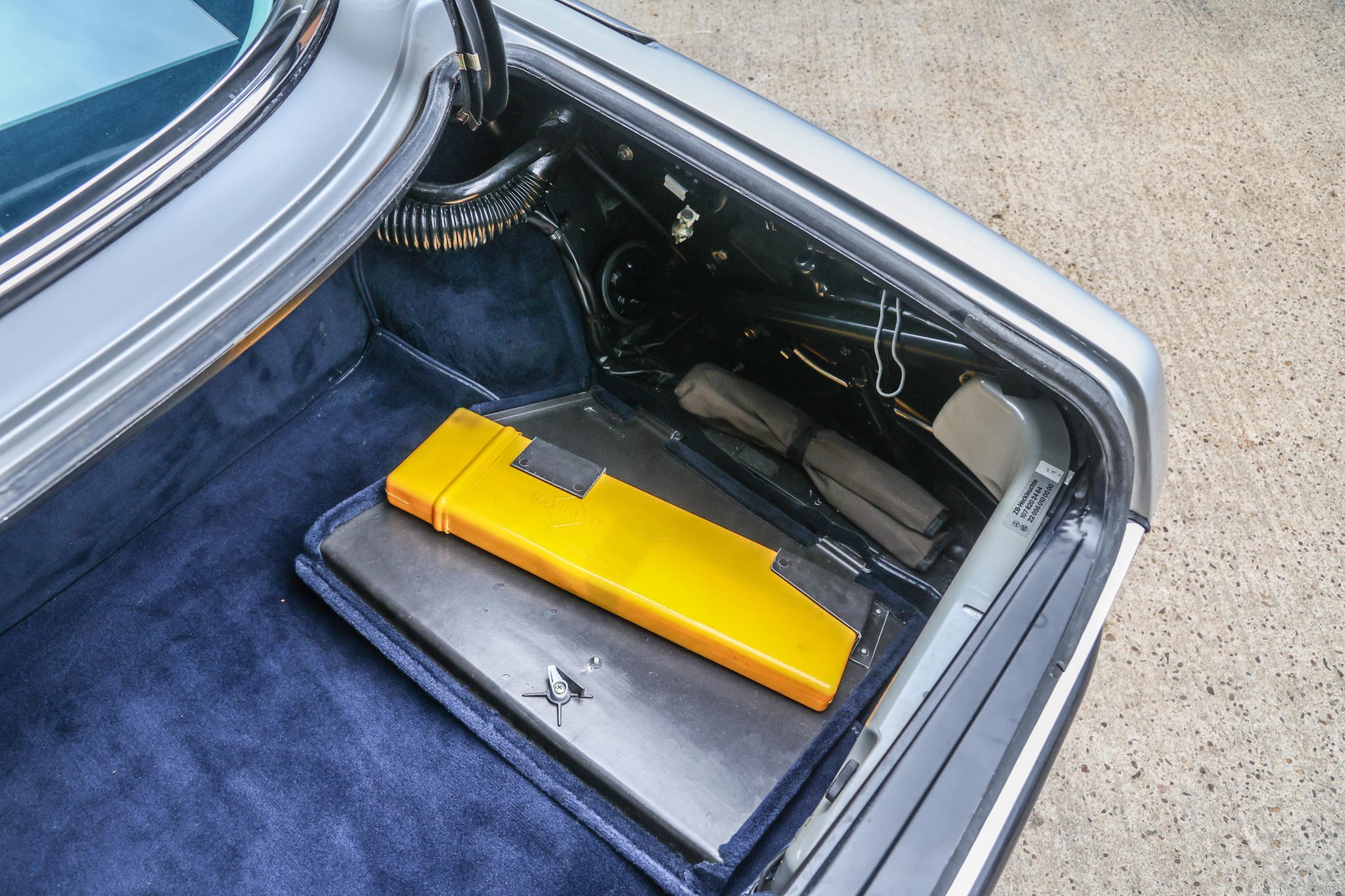 1981 Mercedes Benz C107 280SLC Astral Silver (735) with Blue Velour ...