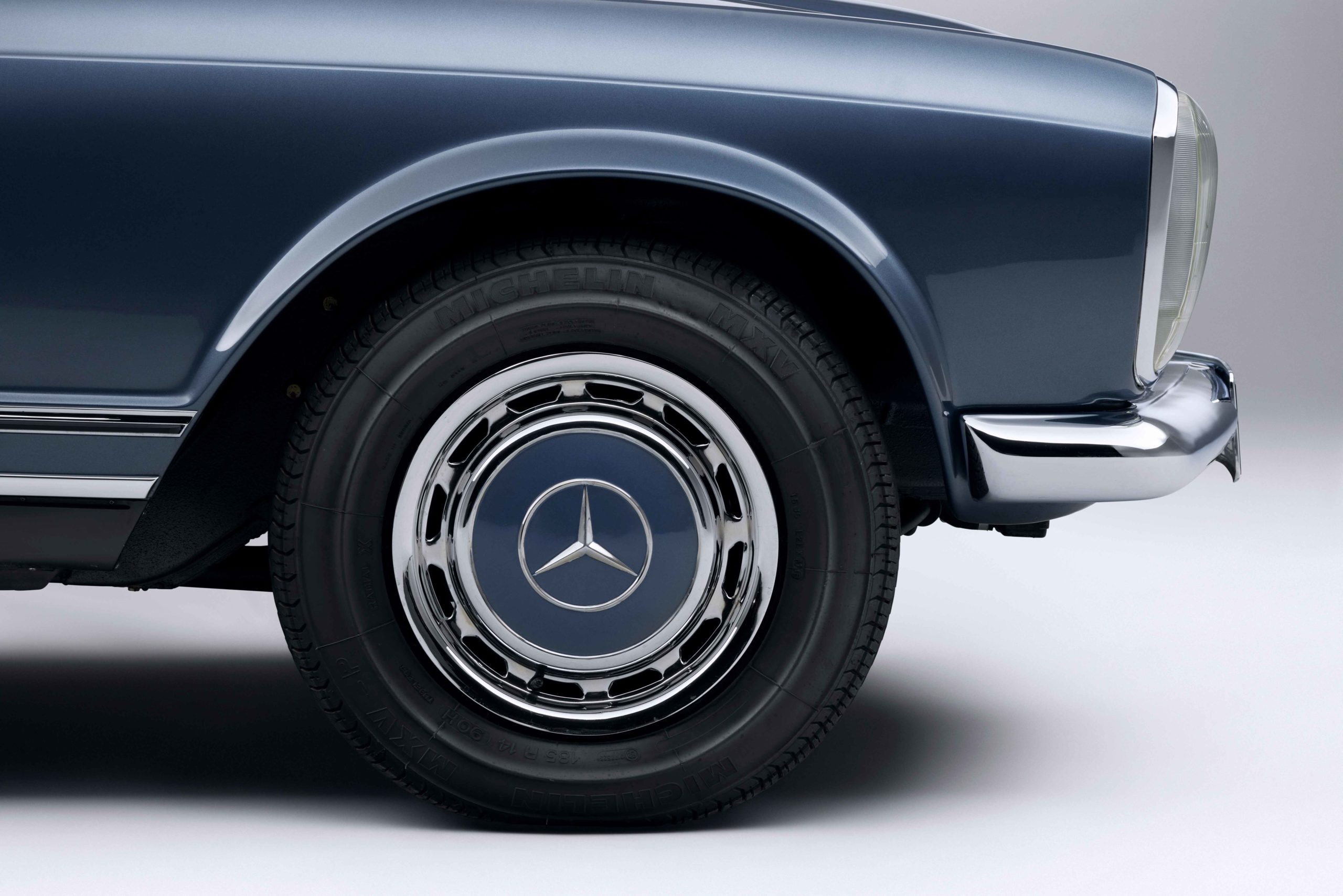 1970 Mercedes Benz W113 280SL Medium Blue (396) with Cream Beige ...