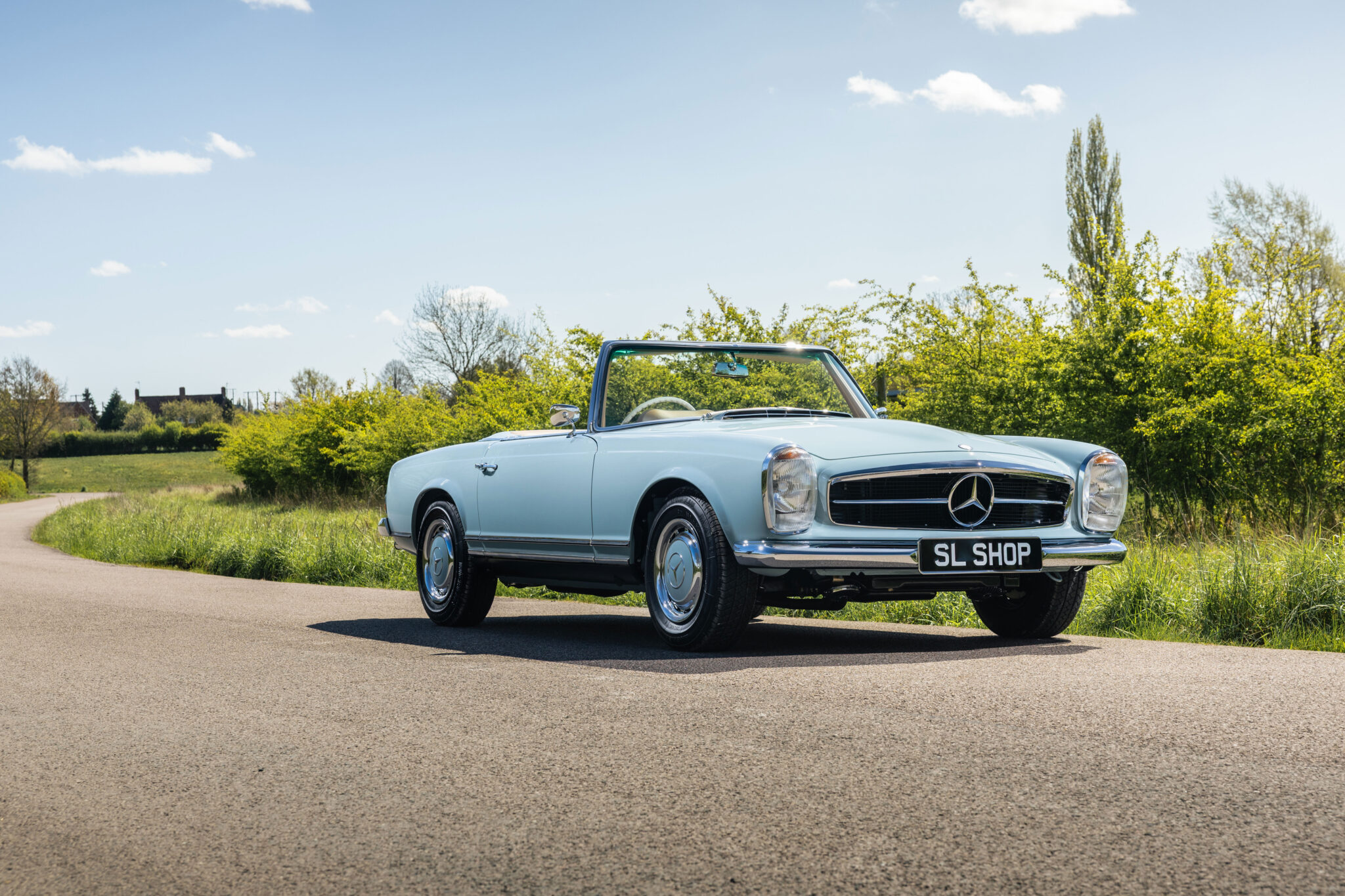 1968 Mercedes-Benz 280SL W113 ULB892F - The SLSHOP