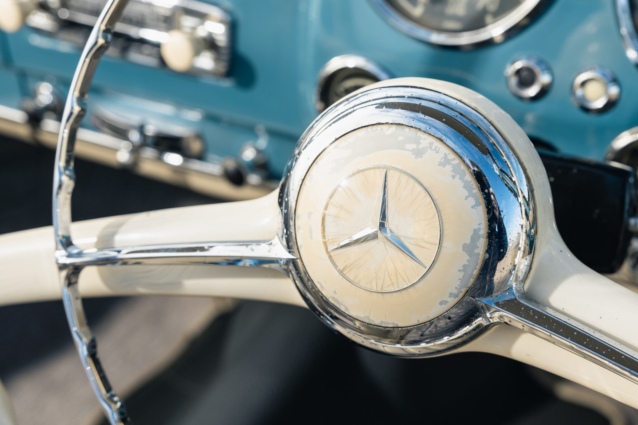 1960 Mercedes-Benz W121 190SL RHD Blue with Cream Leather Manual 155 ...